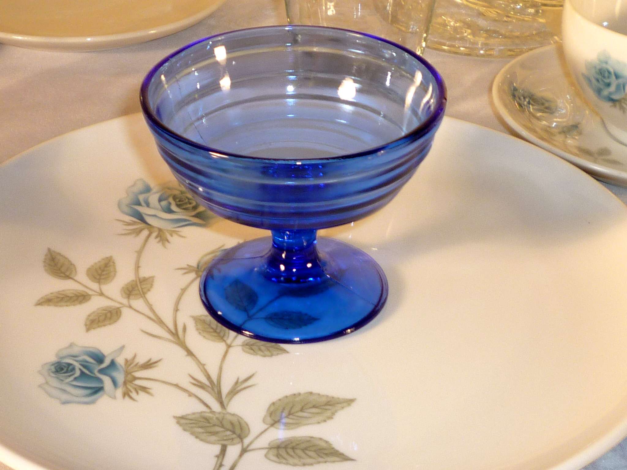 Do You Have the Blues? Blue Depression Glass Tablescapes