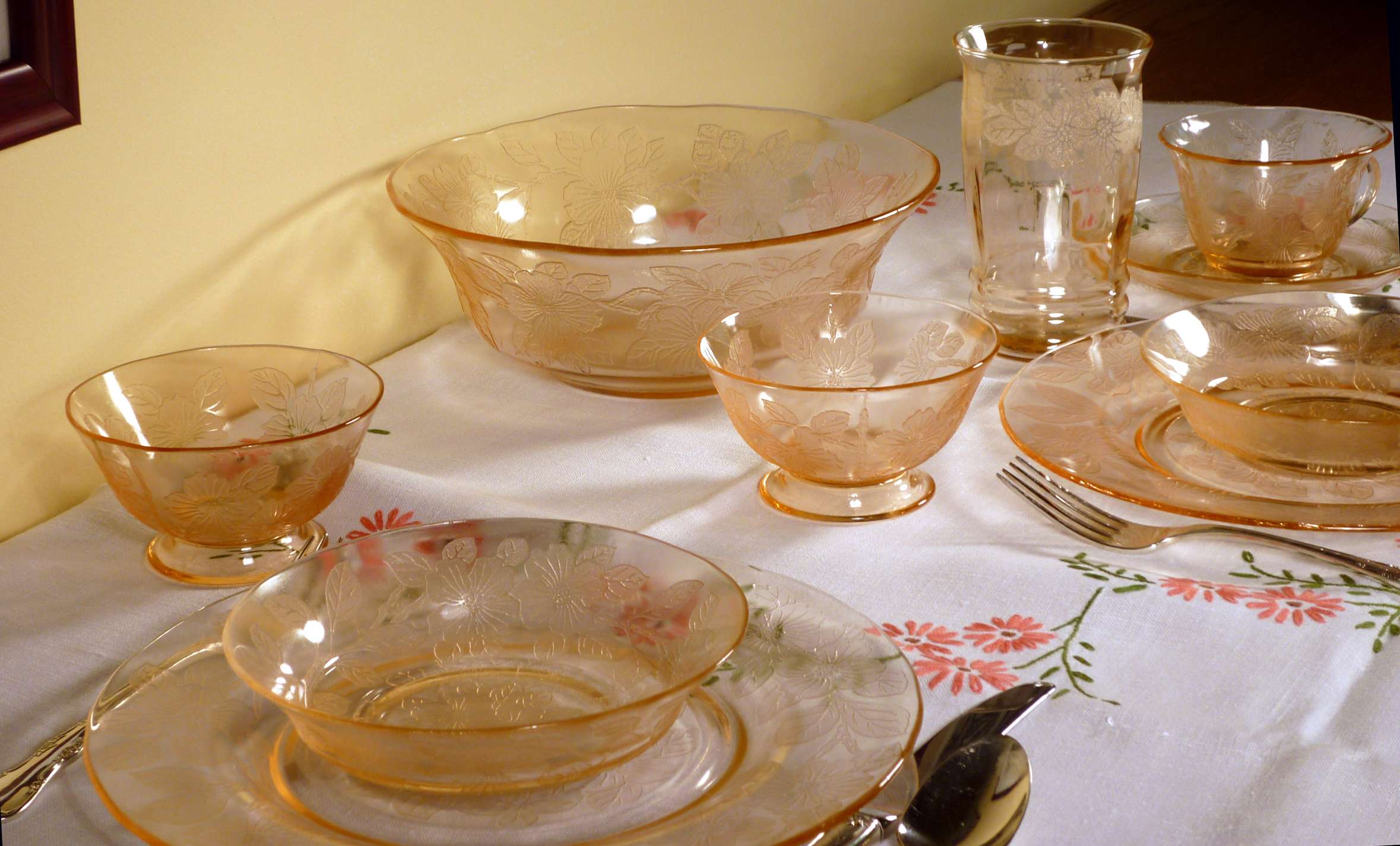 Depression Glass Reproductions