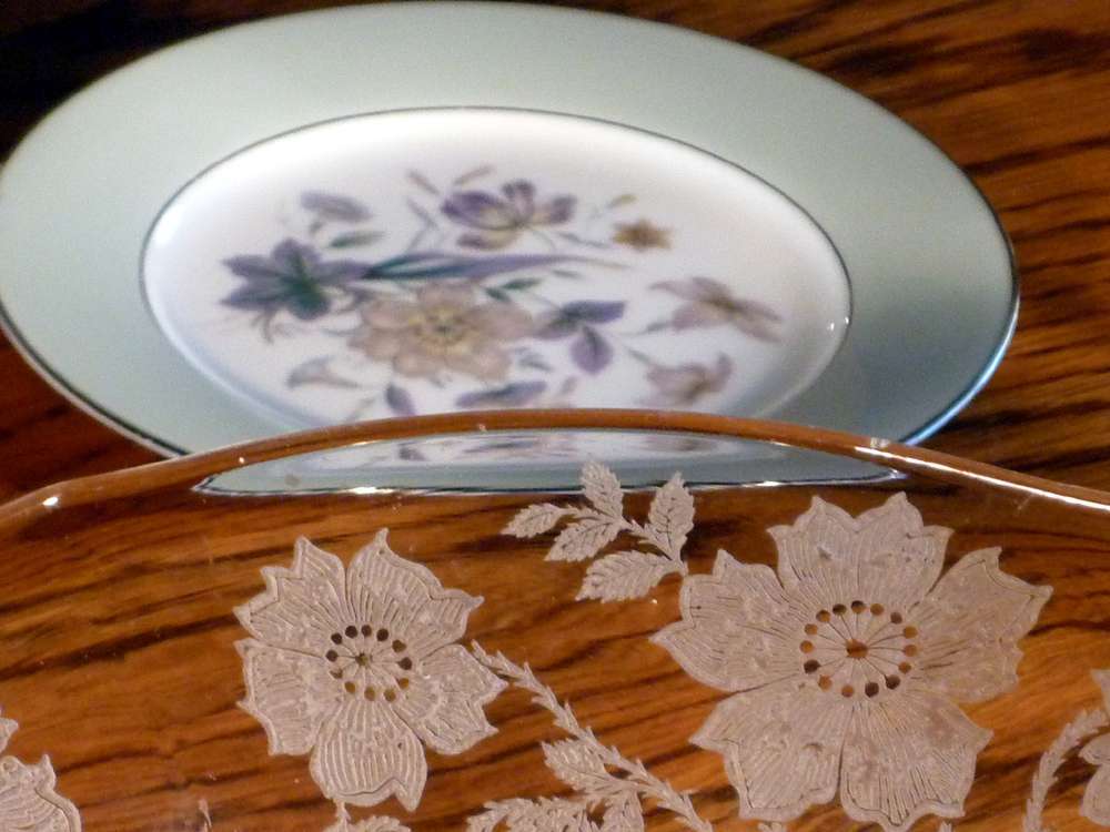 Flowers In December – Noritake Dinnerware and Monongah Crystal