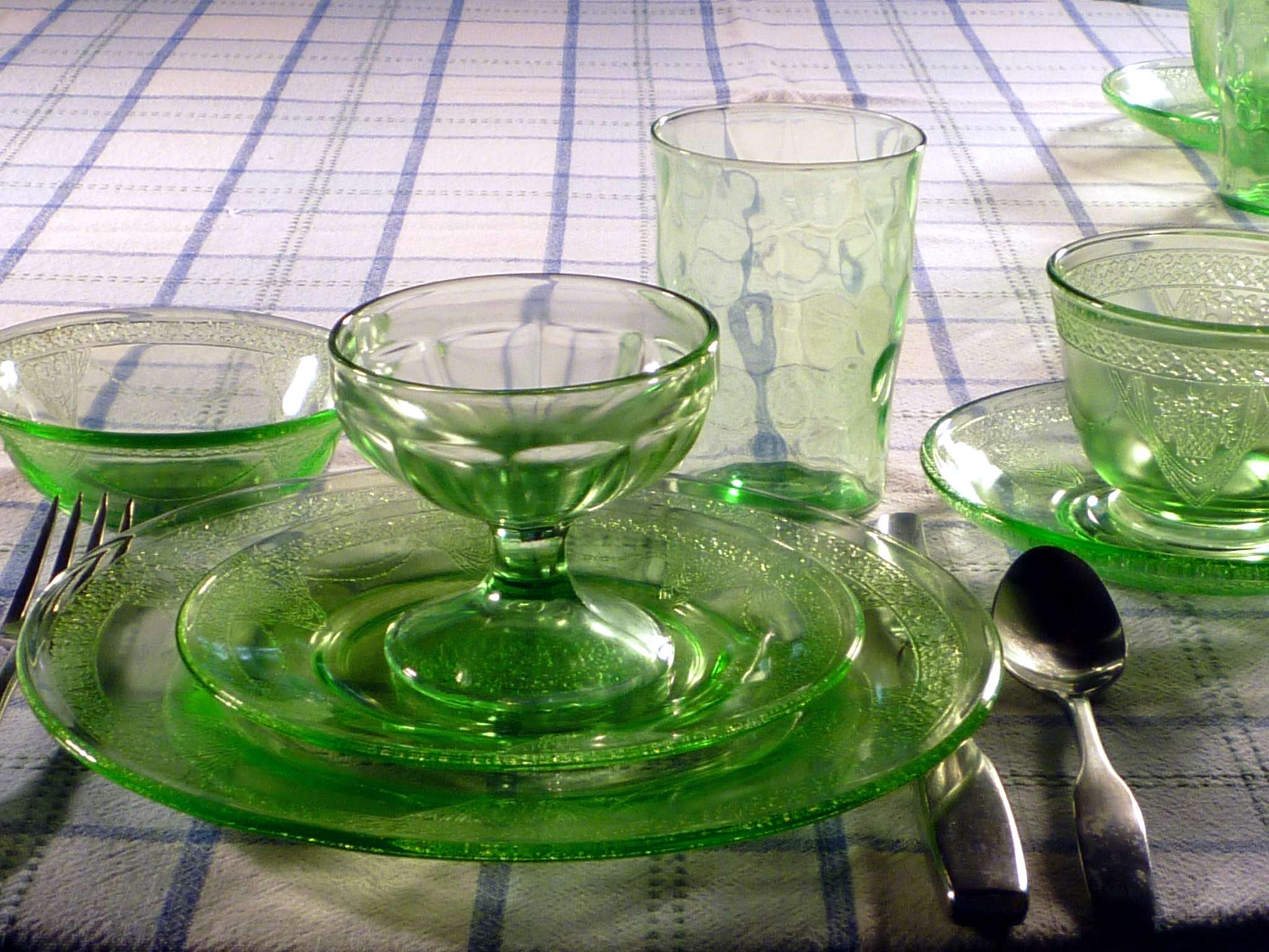 Green Depression Glass Table – The Thrifty Version