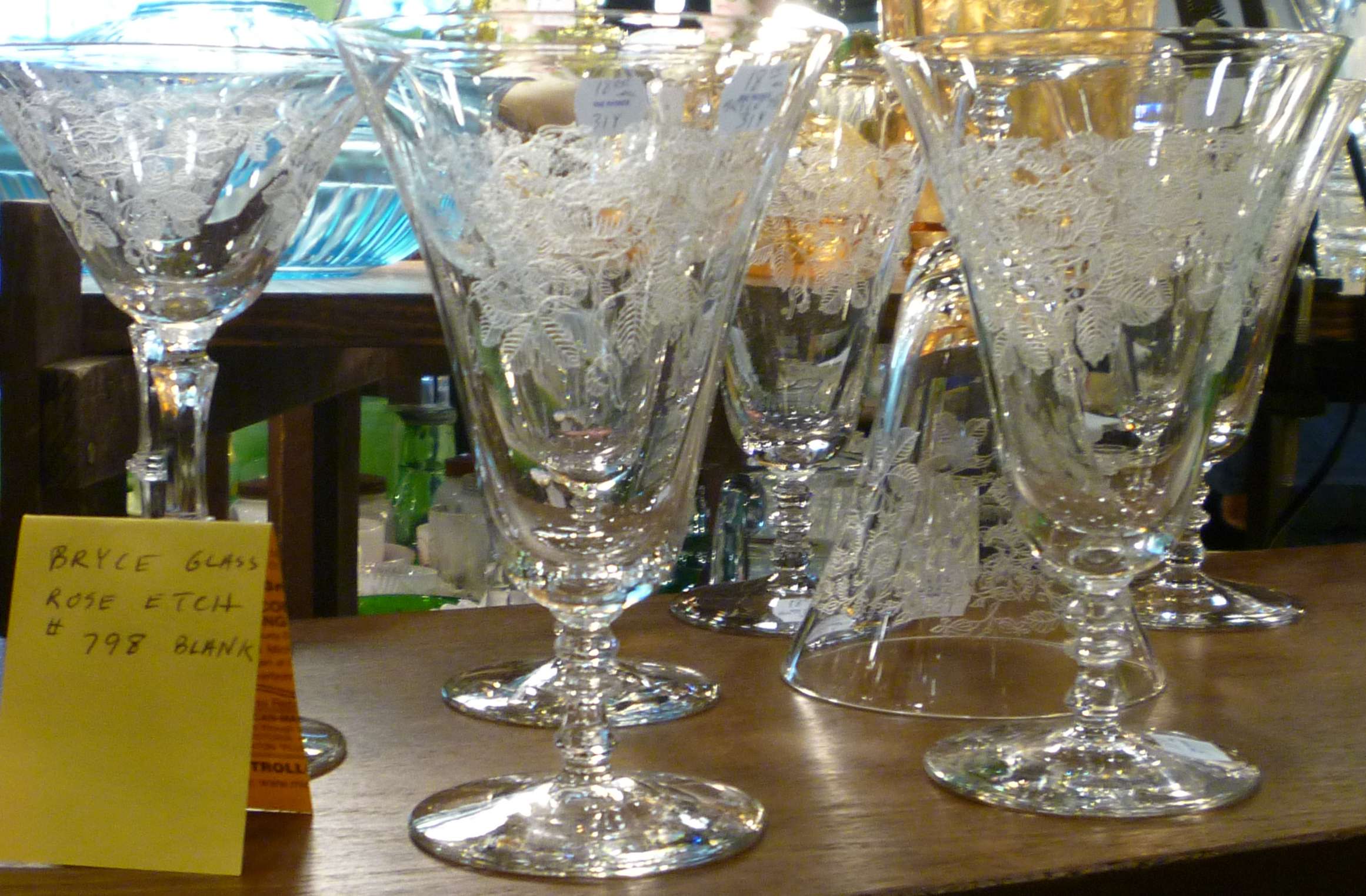 Antiquing Fun – Take Time to Ooh and Aah!