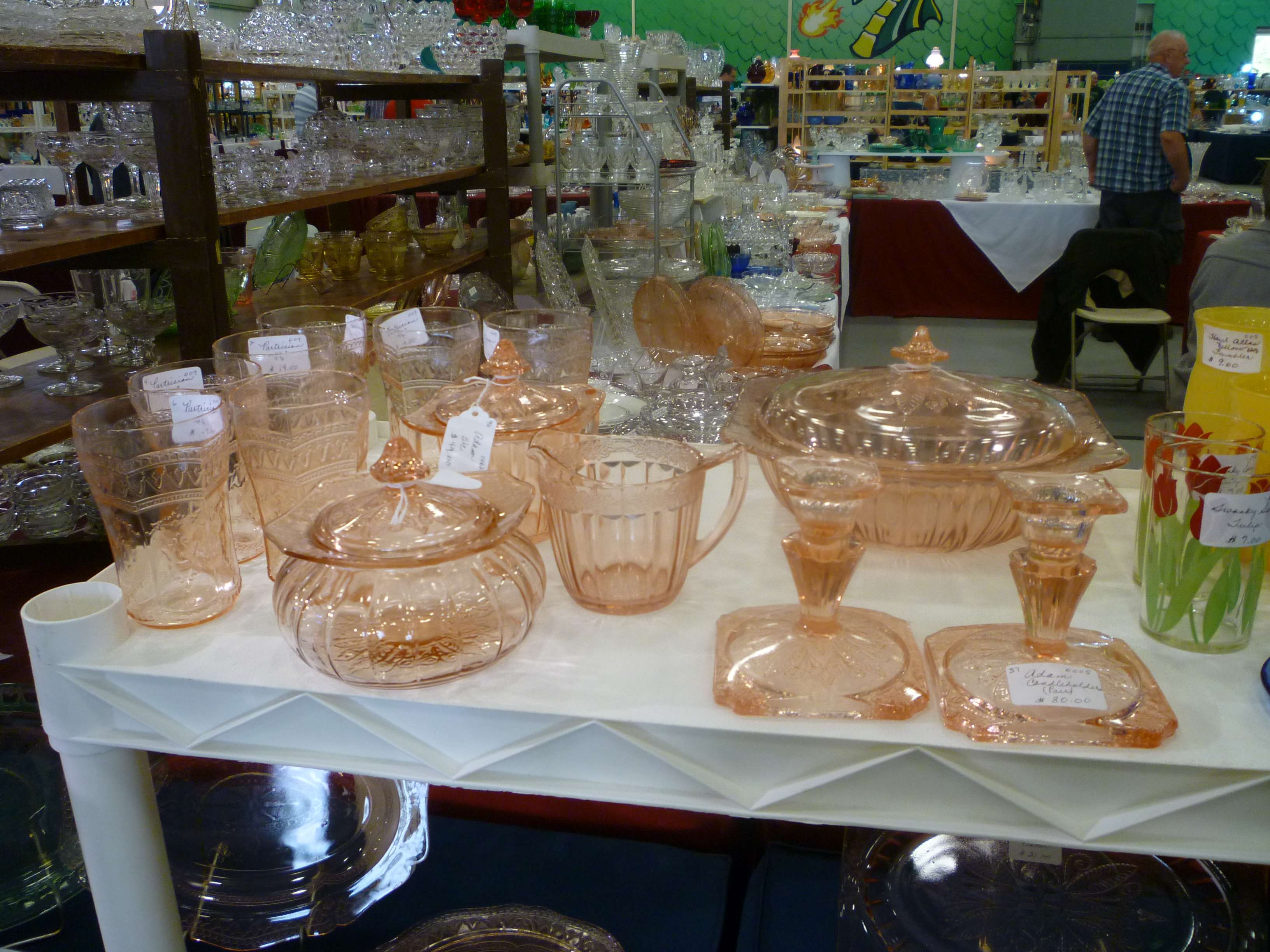 5 Tips to Enjoy a Depression Glass Show – Tips #4 and #5