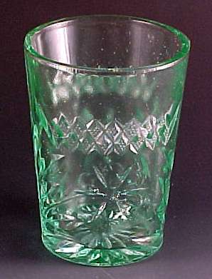 Floral and Diamond Depression Glass Pattern from Jeannette